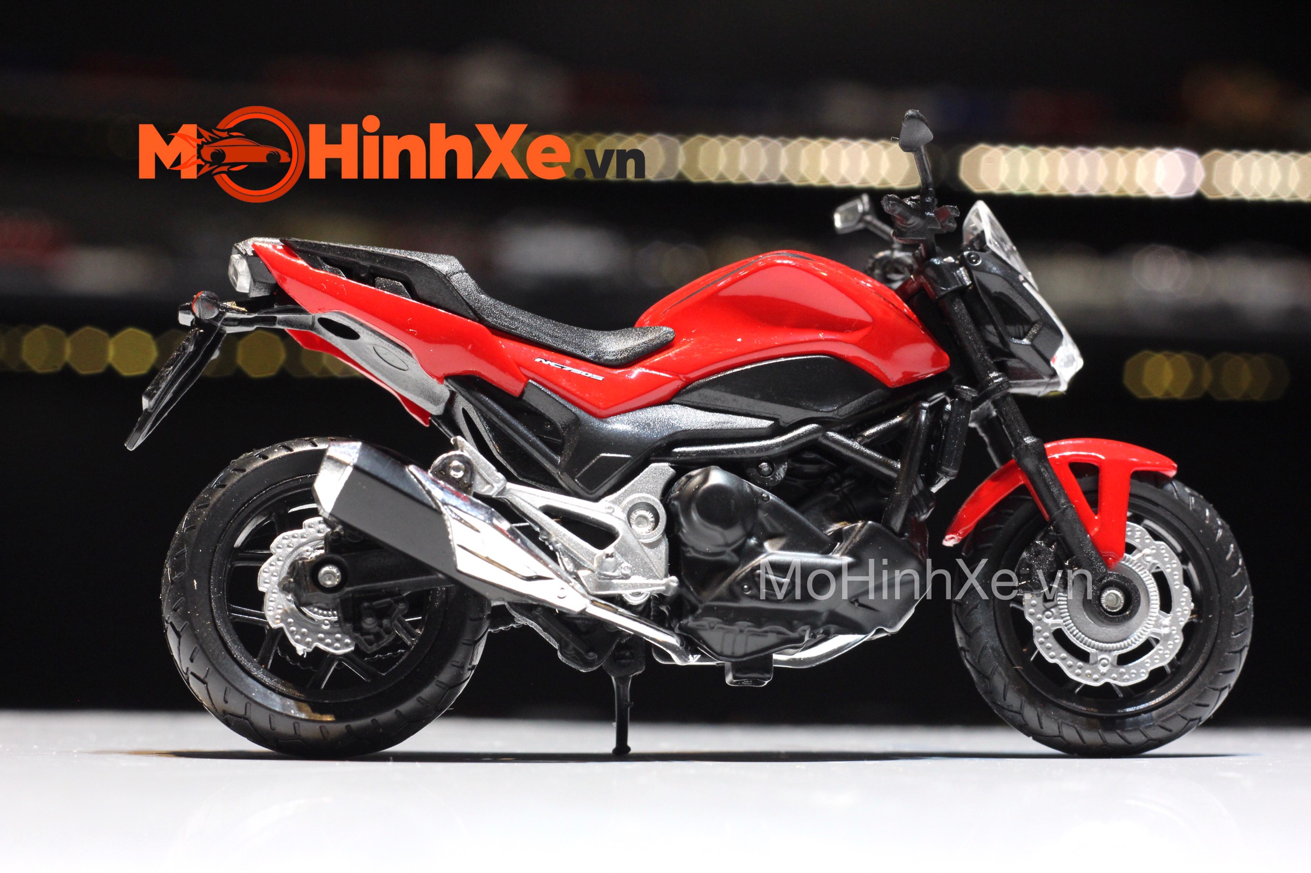 Mô hình xe Honda NC750F 2018 1:18 Welly | MoHinhXe.vn